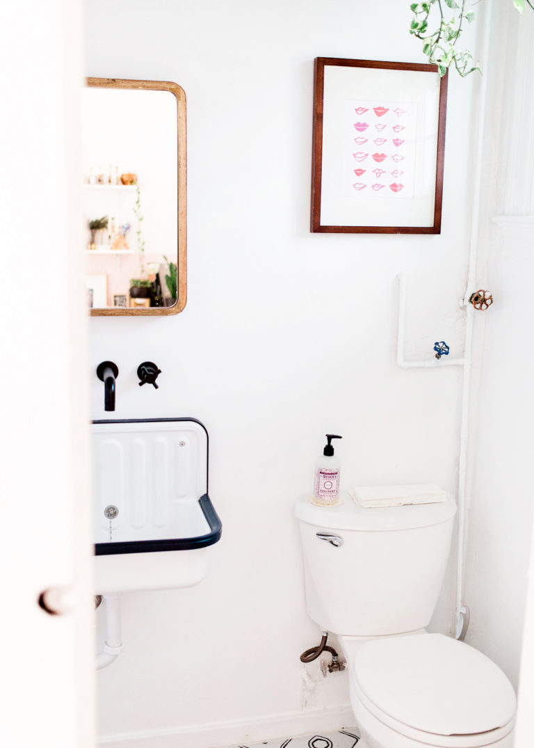 Common Room Studio: Bright and Airy Modern Half Bathroom