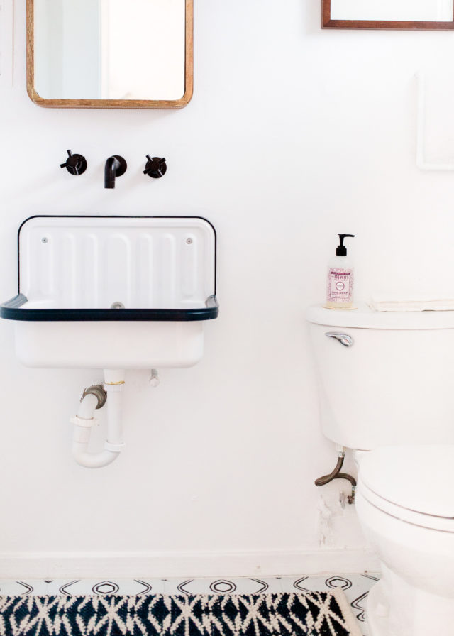 Common Room Studio: Bright and Airy Modern Half Bathroom