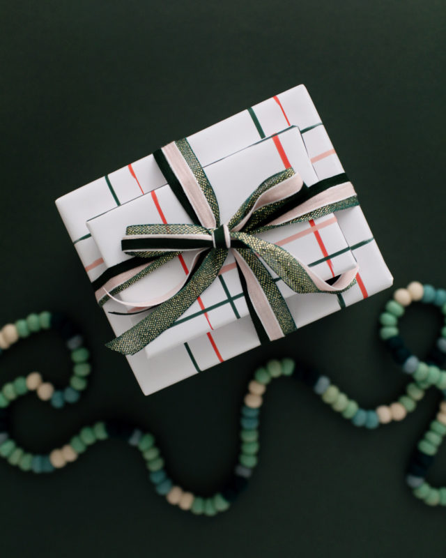 Green and Neutral Holiday Gift Wrap Inspiration